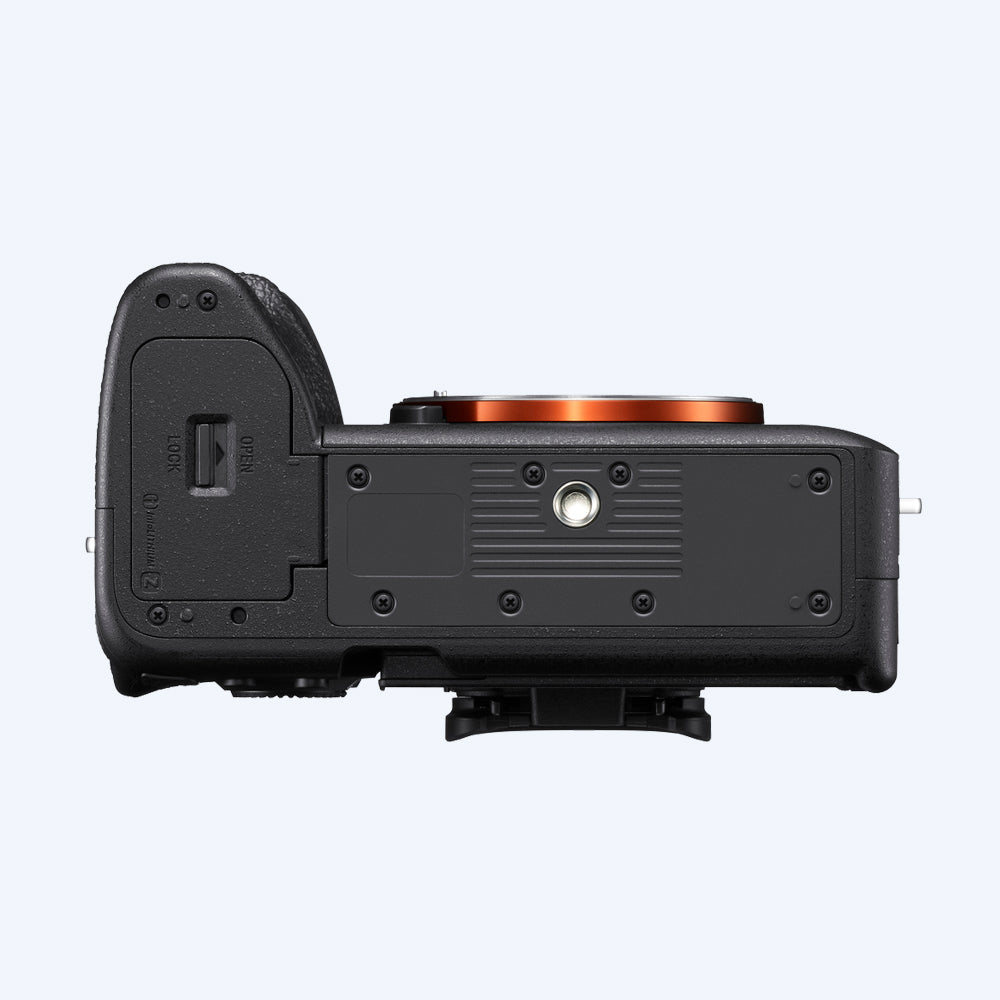 Buy Online Sony ILCE-7M4 Alpha a7 IV Mirrorless Digital Camera in KSA ...